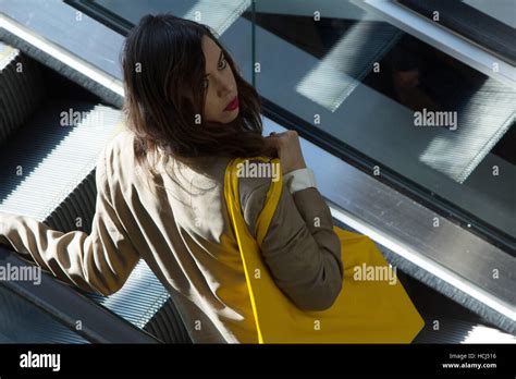 Ned Rifle Aubrey Plaza Stock Photo Alamy