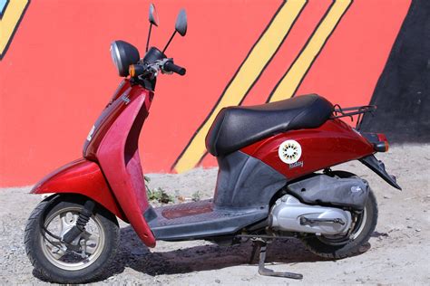 ქირავდება