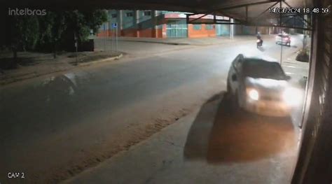 Motorista embriagado por pouco não causa um grave acidente em Cáceres Cáceres Notícias