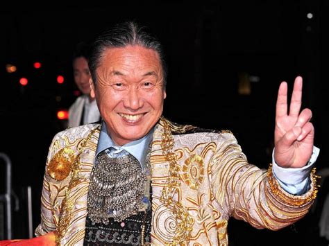 Adiós A Kansai Yamamoto El Diseñador Japonés Famoso Por Vestir A David