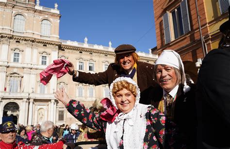 Carnevale niente festa in piazza Lo Sproloquio è in diretta tv