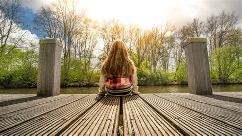 Sad Girl Images Pictures Wallpapers For Facebook Whatsapp