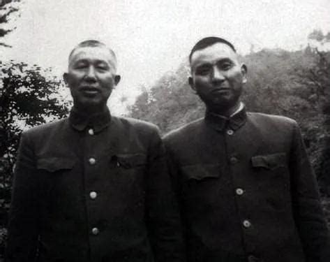 中国人民志愿军有几任司令员和政治委员 中国军网
