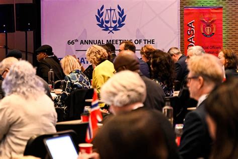 Хиймэл оюун ухаан Ai Artificial Intelligence шүүхийн үйл ажиллагаанд