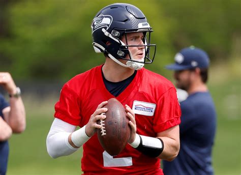 Confident In Command Of Seahawks Offense Drew Lock Could Play A Game