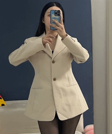 럭셔리 섹시 라인 자켓 봄 자켓 가을 자켓 포멀 하객룩 소개팅룩 데이트룩 직장인룩 출근룩 2col 에이블리