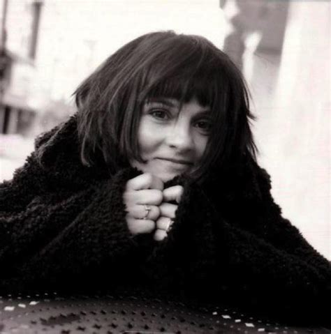 雪莉·亨德森打了13岁哭泣的桃金娘，在哈利波特电影，在她近40年 页 1