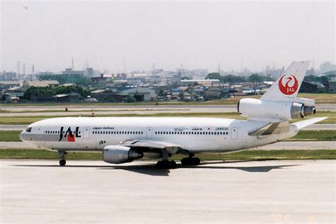 登録記号（レジ）ja8530 飛行機写真