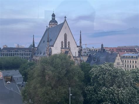 Til Js Bachs Cathedral Doesnt Exist Rciv