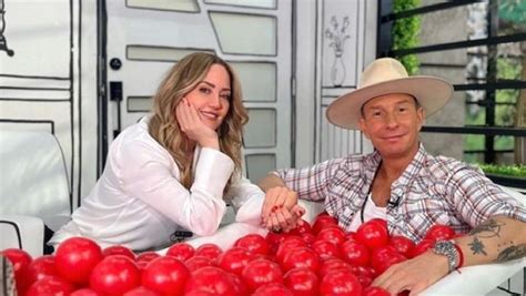 Una Foto De Andrea Escalona Con Erik Rubín Despierta Las Sospechas De