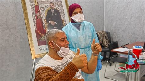 بأزيد من 17 مليون جرعة المغرب الأول إفريقيا وعربيا في تلقيح مواطنيه