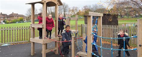 Leesons Primary School Home