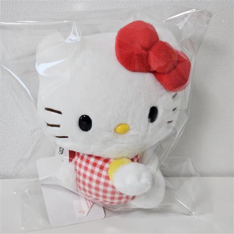 산리오 헬로키티 50주년 애니버서리 샵 한정판 인형 레드체크 취미 게임 음반 당근 중고거래
