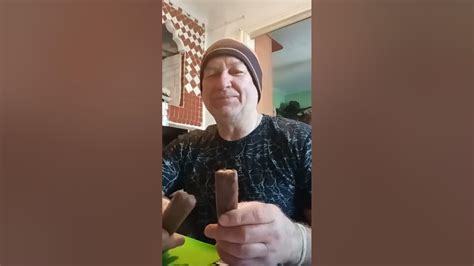 На обзор шоколадный батончик с печатью и карамелью Альбени из магазина ...
