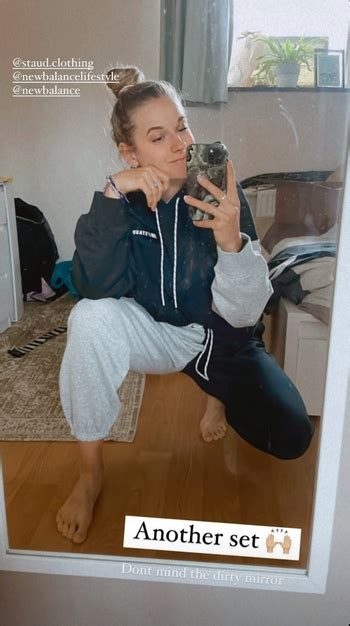 Laura De Witte Feet Aznudefeet