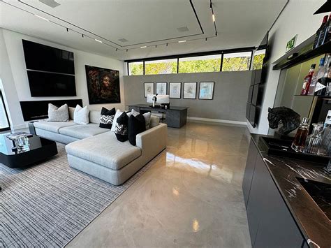 Pigmented Screeds Screedworx