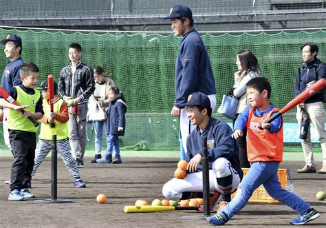 野球って面白い！ 未経験の児童らが体感 丸亀でフェス スポーツニュース 四国新聞社