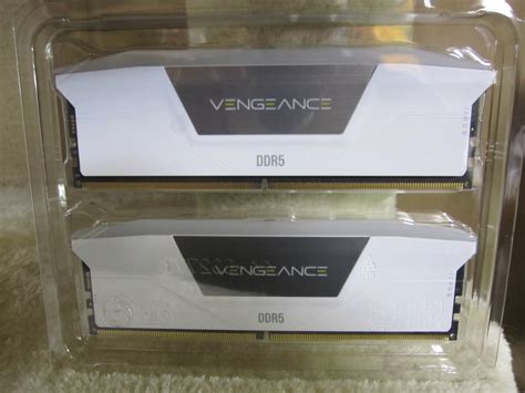 【目立った傷や汚れなし】★corsair Vengeance Ddr5 32gb 5200mhz Pc5 41600 16gbx2枚★