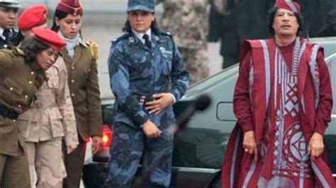 Foto Moammar Khadafi Dibunuh Agen Prancis