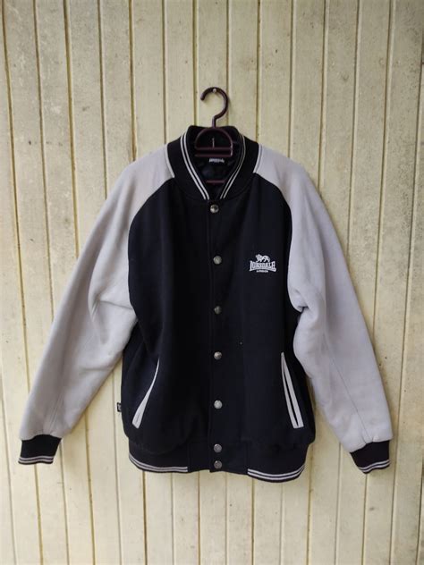 Lonsdale bomber jacket, Men's Fashion, Coats, Jackets and Outerwear on ...