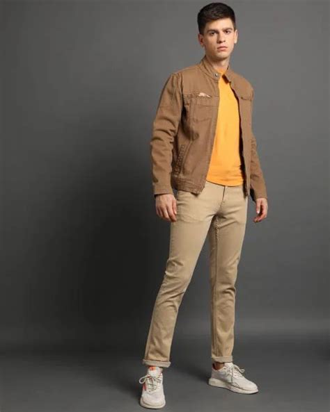 Buy Men Light Wash Slim Fit Jeans Online At Best Prices In India Jiomart