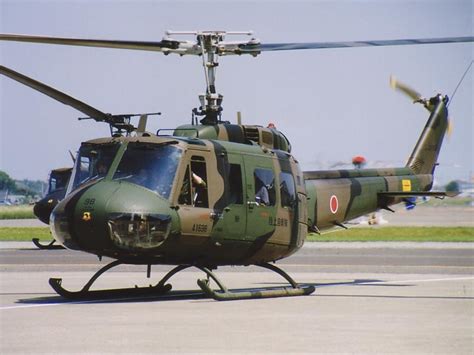 UH 1H イロコイ
