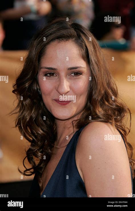 Jan 29 2006 Los Angeles Ca Usa Actress Tina Holmes Arriving At The