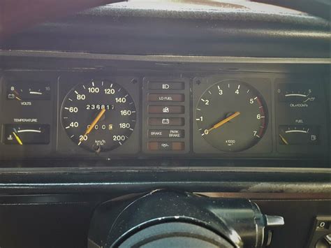 1983 Holden Commodore Vh Sl 3 Speed Trimatic Sedan Jacfd5236752