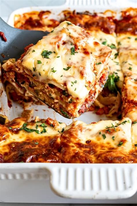 Quick And Easy Vegetable Lasagna Tastilly