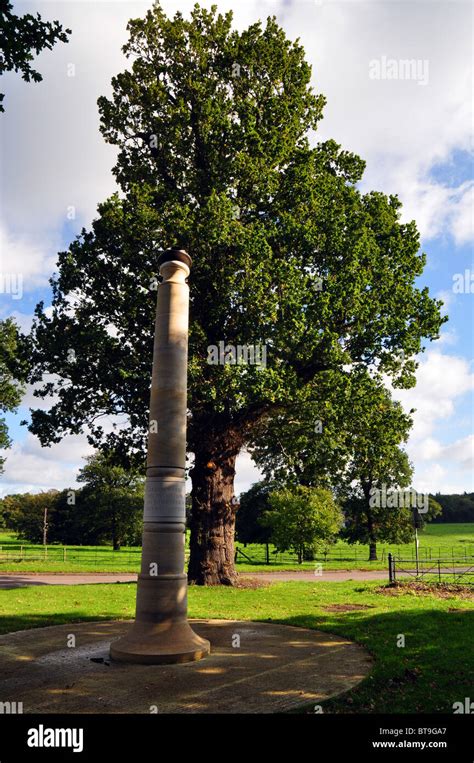 Summerleyton Suffolk England Memorial To John Cockerell Hovercraft