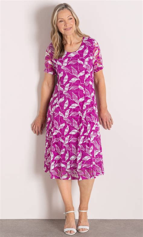 Anna Rose Printed Lace Panelled Dress In Pink Klass