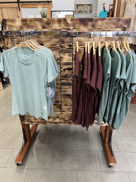 Retail Fixture Idea Rwoodworking