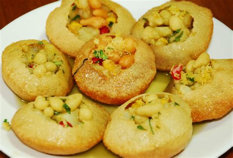 15 Signs That Show Pani Puri Is Your Ultimate Bae Hungrito