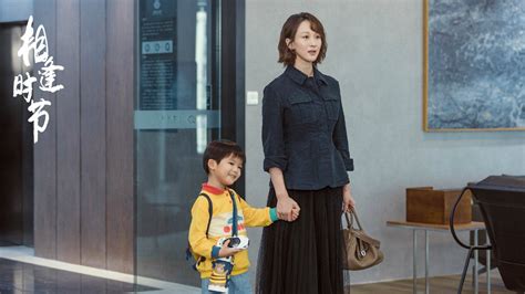 《相逢时节》女性代表的“丑化”竟然成了剧中看点，后知后觉简宏成陈昕儿简敏敏