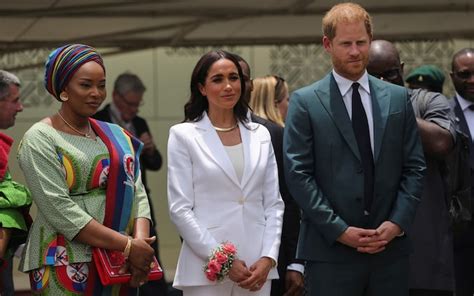 The Seven Ways Meghan Styled Her Nigeria Trip Like A Royal Tour