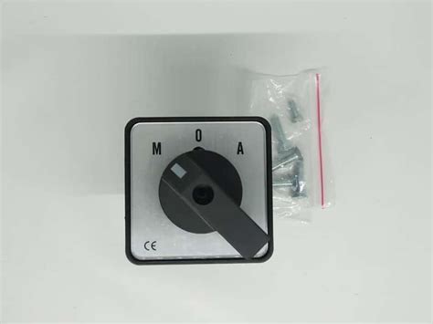 Jual Selector Switch Auto Off Manual 3 Posisi Aom 3 Pole 20a 220v