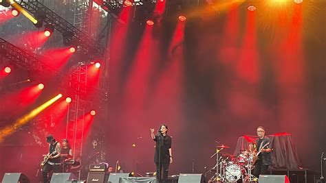 Jadi Band Pembuka Konser Sheila On 7 Band Cokelat Tampil Energik