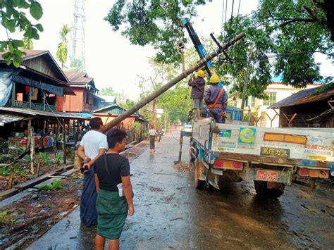 ရမ်းဗြဲမြို့၌ အင်အားပြင်းမိုခါမုန်တိုင်း တိုက်ခတ်မူကြောင့် လူနေအိမ်နှင့