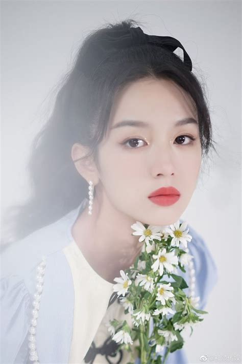 Zhou Ye Updates 周也 Zhouyefiles Chinese Actress Asian Beauty
