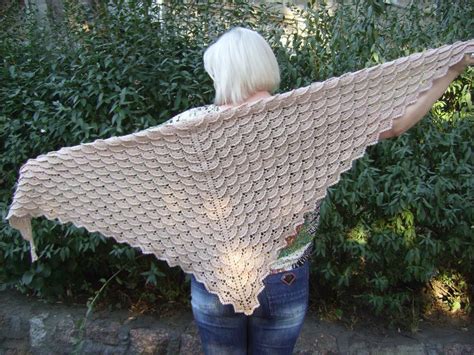 Шаль крючком 120 фото схемы вязания для начинающих с описанием обзор красивых новинок