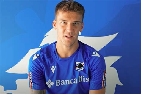 Foto Sampdoria Lironia Dei Tifosi Filip Stankovic Come Suo Papà