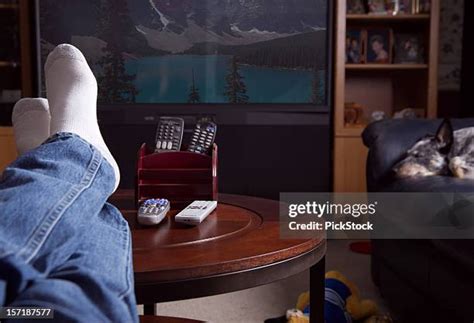 Idle Screen Photos And Premium High Res Pictures Getty Images