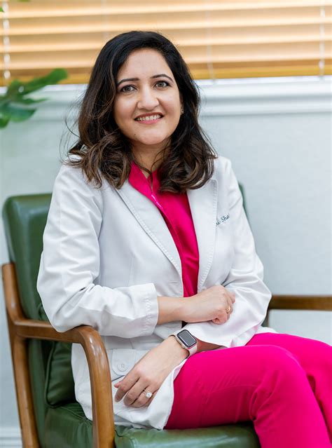 Dr Shachi Shah Dentist At Enclave Dental
