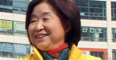 총선 D 12 공식 선거운동 첫날 심상정 민생 살리고 막장 정치 끝내는 초석 놓겠다
