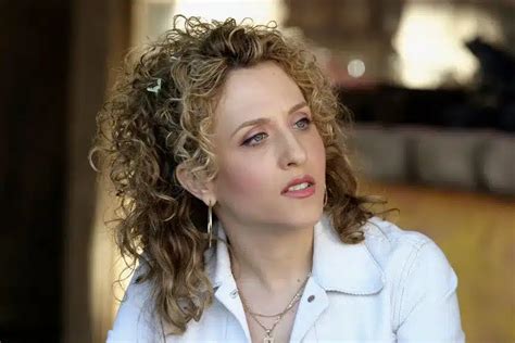 Bitty Schram Measurements Height Weight And Body Stats