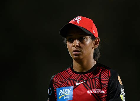 Back Injury Rules Harmanpreet Kaur Out Of Womens Big Bash League Season 8