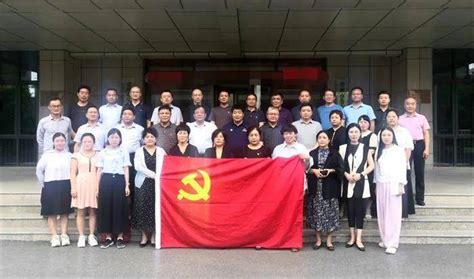 市教育局党员干部接受警示教育 筑牢思想防线案例典型创新