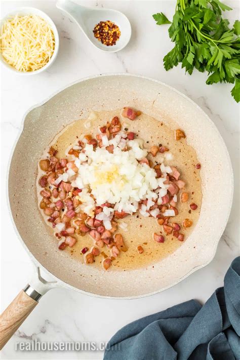 Copycat Carrabbas Cavatappi Amatriciana ⋆ Real Housemoms