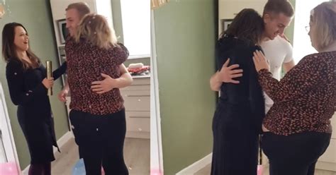 VIDEO Mujer se enoja con su suegra porque arruinó su revelación de