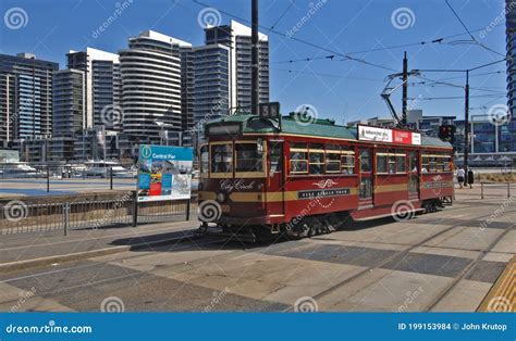 Melbourne Docklands With The City Circle Tram This Tram Tracks